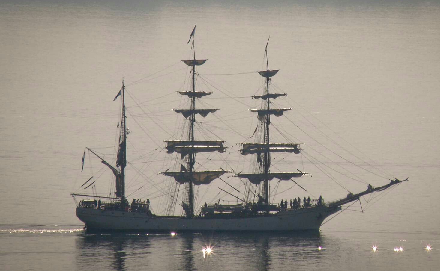 De buque-faro a buque-escuela. El bricbarca Europa | Foro Naval