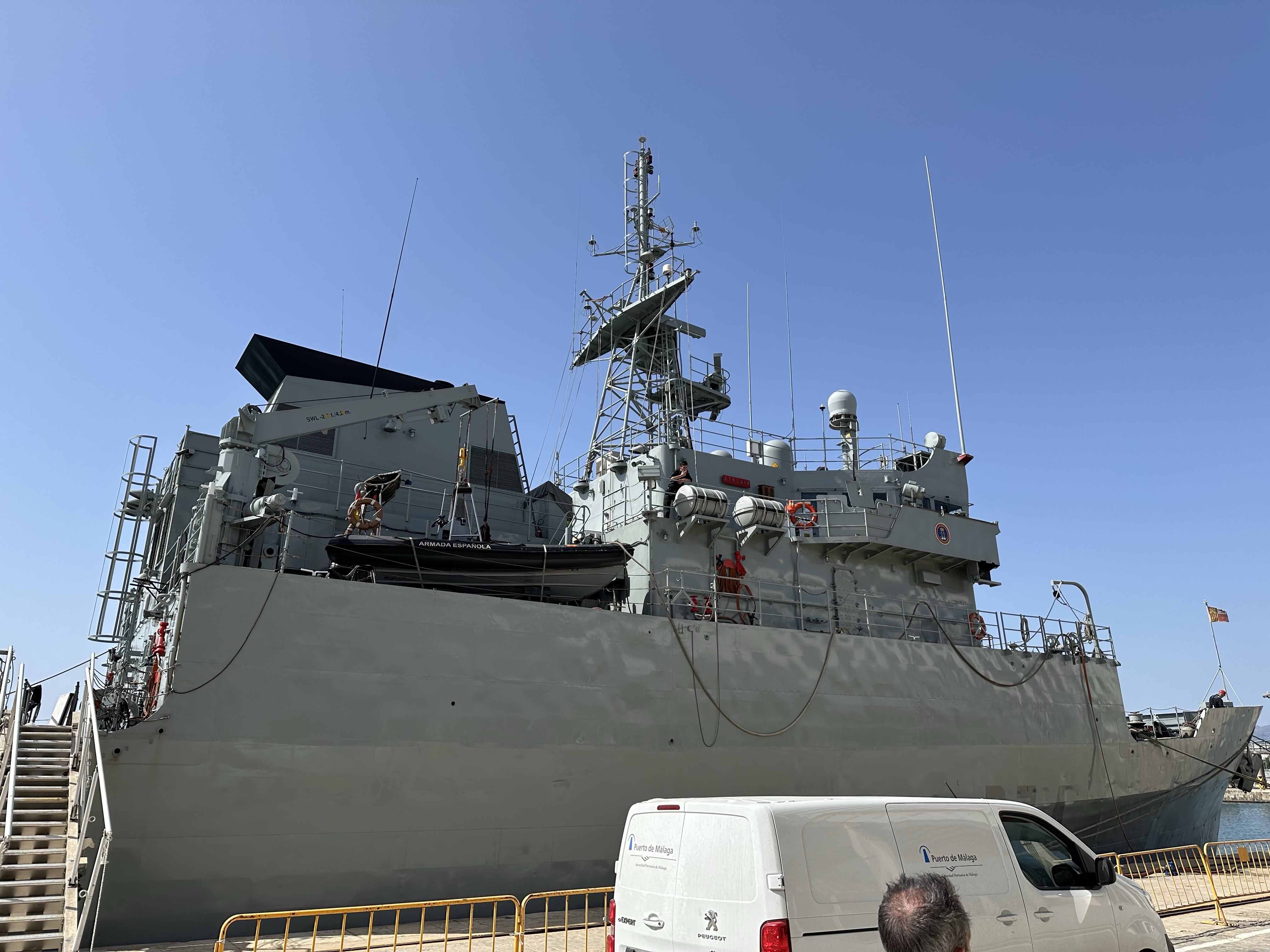 El patrullero Atalaya (P-74) visita Málaga | Foro Naval